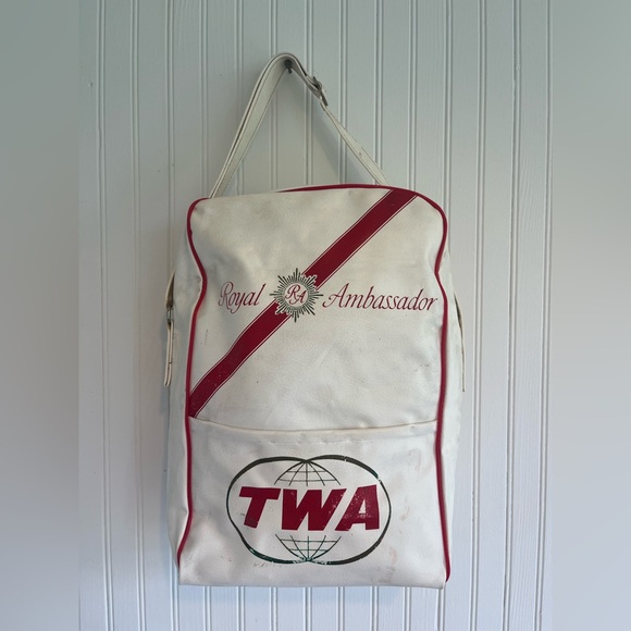 TWA | Bags | Vintage Twa Royal Ambassador Bag | Poshmark